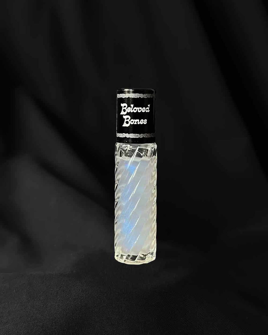 Perfumes – Graveyard Wanders