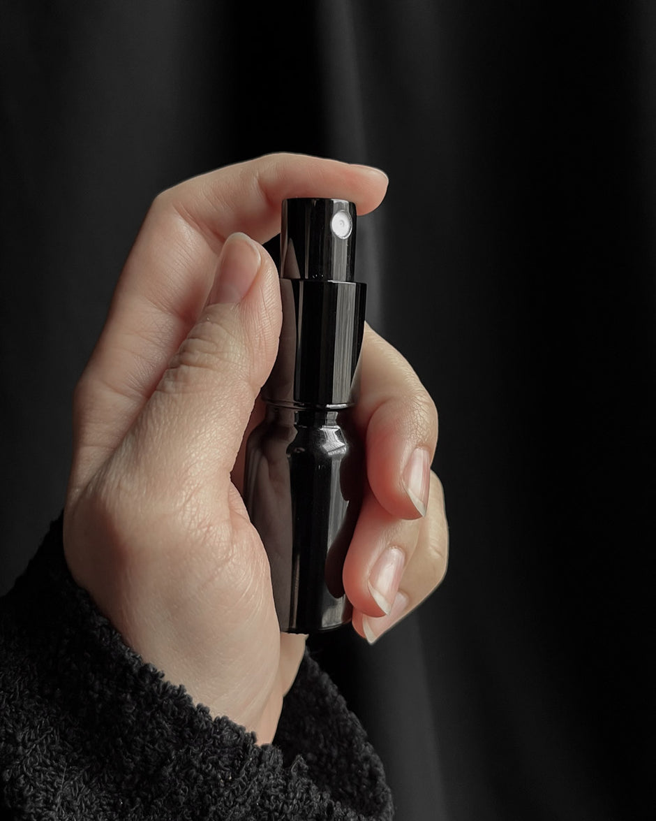 Perfumes – Graveyard Wanders